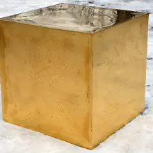 A pure gold cube worth $11.7M is sitting in Central Park with security ...